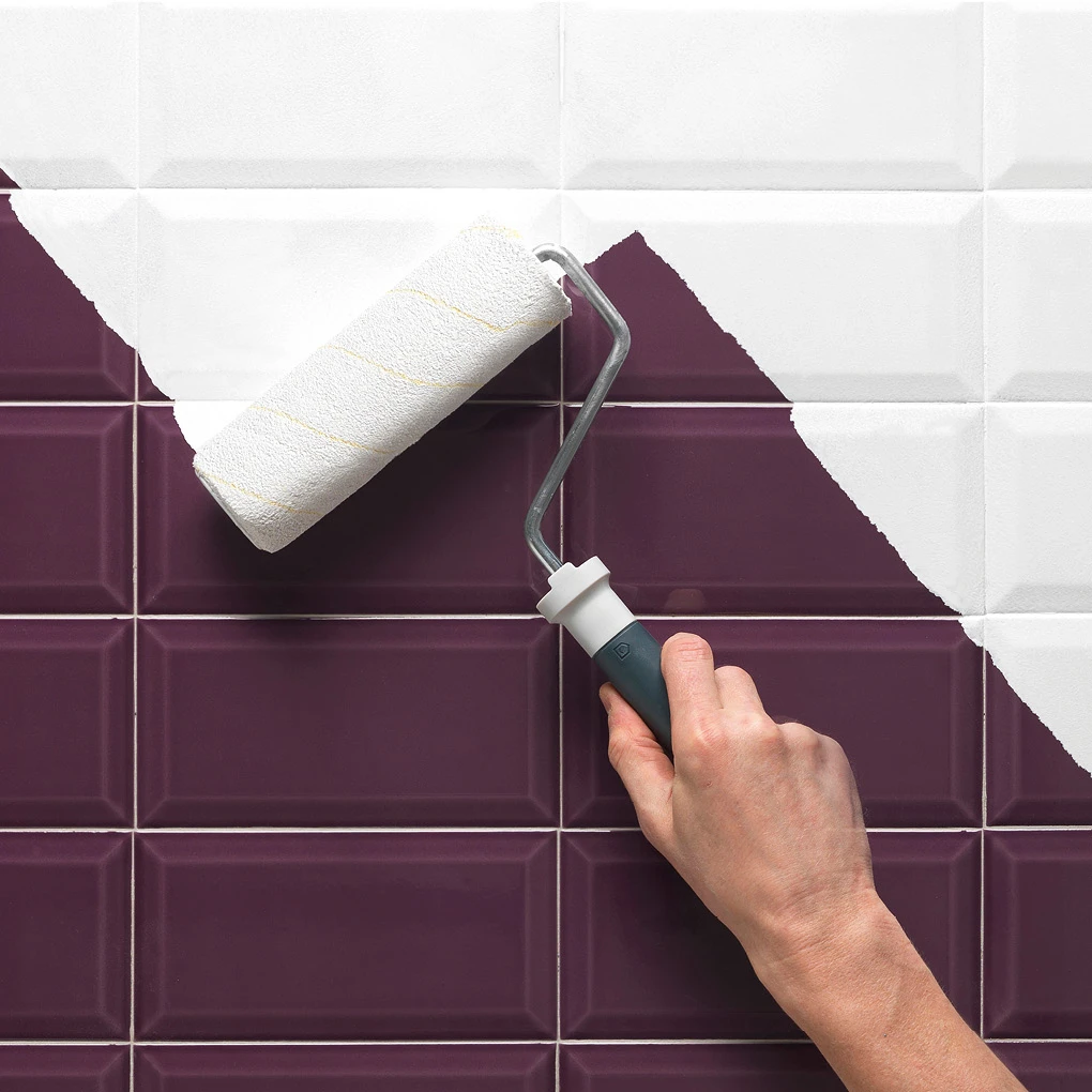 How to Paint Ceramic Tiles | Zinsser | Zinsser UK | Specialist Paints ...